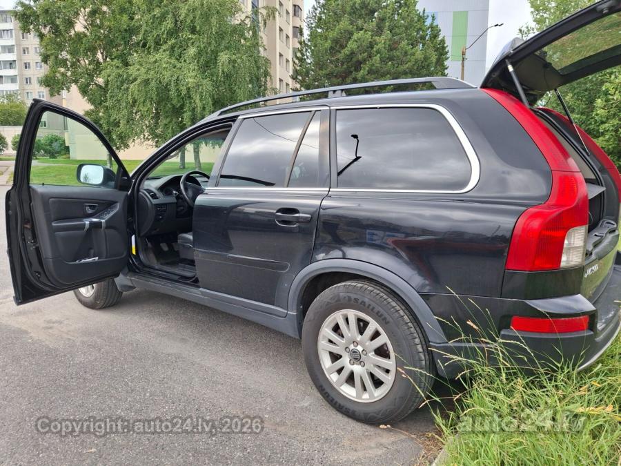 Черный Вольво ХС90 2022 в Таллин, объемом двигателя 2.40 л и пробегом 400 тыс. км за 4900 €, фото 3 на AUTOMOTO.COM.LV