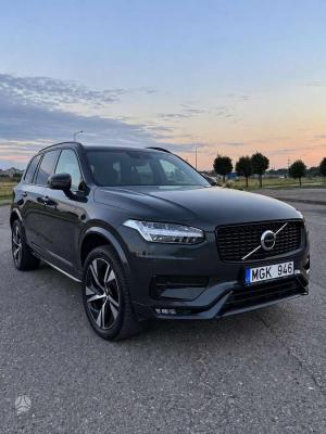 Melns Volvo XC90 2022 Kauņa, ar dzinēja tilpumu 1.97 L un nobraukumu 116 tūkst. km par 37900 €, foto  vietnē AUTOMOTO.COM.LV