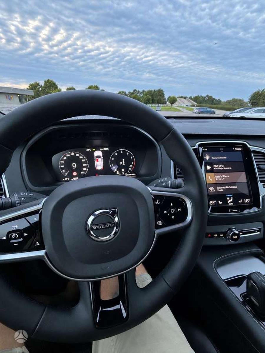 Melns Volvo XC90 2022 Kauņa, ar dzinēja tilpumu 1.97 L un nobraukumu 116 tūkst. km par 37900 €, foto 7 vietnē AUTOMOTO.COM.LV