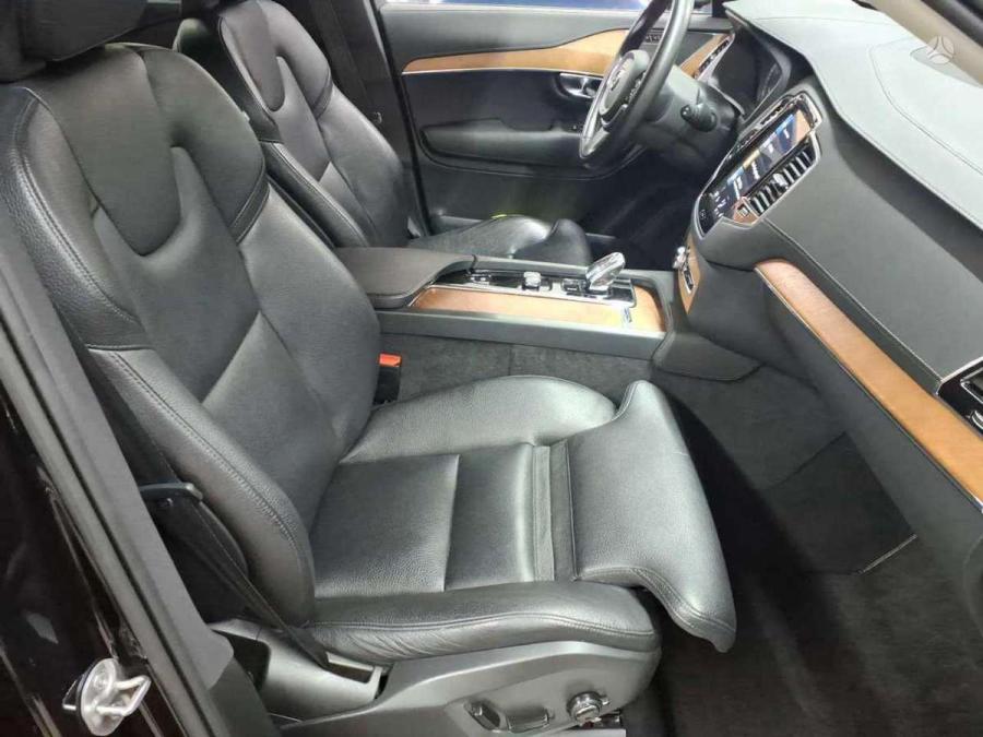 Черный Вольво ХС90 2022 в Вильнюс, объемом двигателя 1.97 л и пробегом 131 тыс. км за 33500 €, фото 10 на AUTOMOTO.COM.LV