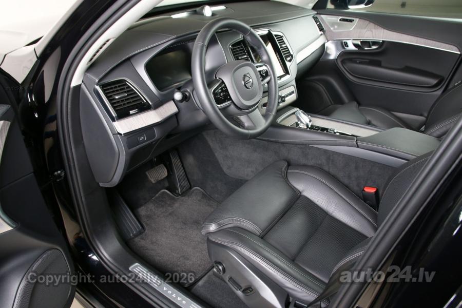 Black Volvo XC90 2022 in Parnu, with an engine capacity of 2.00 L and mileage of 18 thousand km for 59990 €, photo 9 on AUTOMOTO.COM.LV