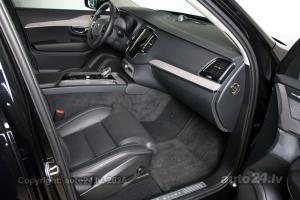 Black Volvo XC90 2022 in Parnu, with an engine capacity of 2.00 L and mileage of 18 thousand km for 59990 €, photo 13 on AUTOMOTO.COM.LV