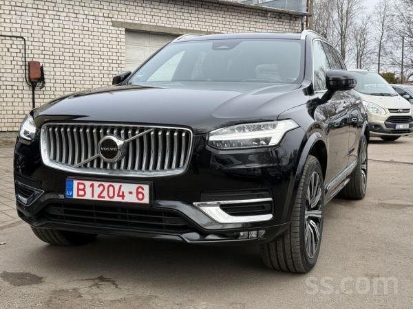 Melns Volvo XC90 2023 Rīga, ar dzinēja tilpumu 2.00 L un nobraukumu 0 tūkst. km par 46000 €, foto 2 vietnē AUTOMOTO.COM.LV