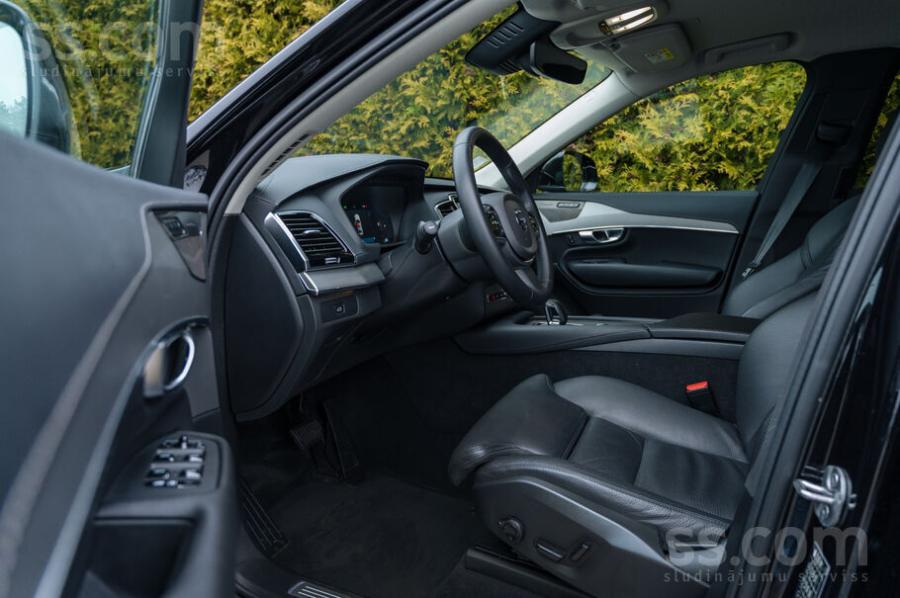 Melns Volvo XC90 2023 Rīga, ar dzinēja tilpumu 2.00 L un nobraukumu 91 tūkst. km par 48900 €, foto 11 vietnē AUTOMOTO.COM.LV