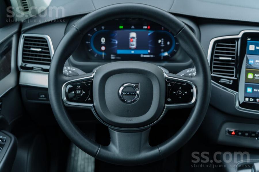 Melns Volvo XC90 2023 Rīga, ar dzinēja tilpumu 2.00 L un nobraukumu 91 tūkst. km par 48900 €, foto 26 vietnē AUTOMOTO.COM.LV