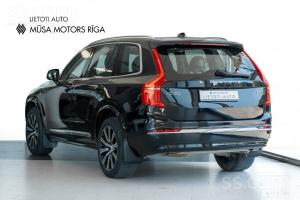 Black Volvo XC90 2023 in Riga, with an engine capacity of 2.00 L and mileage of 75 thousand km for 48000 €, photo 9 on AUTOMOTO.COM.LV