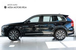 Black Volvo XC90 2023 in Riga, with an engine capacity of 2.00 L and mileage of 75 thousand km for 48000 €, photo 10 on AUTOMOTO.COM.LV