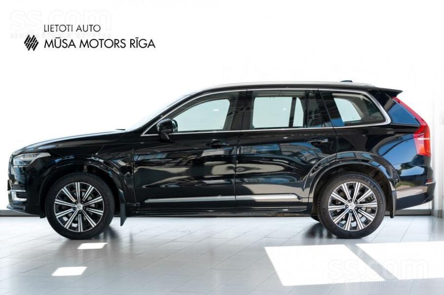 Black Volvo XC90 2023 in Riga, with an engine capacity of 2.00 L and mileage of 75 thousand km for 48000 €, photo 10 on AUTOMOTO.COM.LV