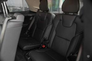 Black Volvo XC90 2023 in Vilnius, with an engine capacity of 1.97 L and mileage of 52 thousand km for 44950 €, photo 14 on AUTOMOTO.COM.LV