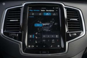Black Volvo XC90 2023 in Vilnius, with an engine capacity of 1.97 L and mileage of 52 thousand km for 44950 €, photo 27 on AUTOMOTO.COM.LV