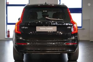 Melns Volvo XC90 2023 Viļņa, ar dzinēja tilpumu 1.97 L un nobraukumu 52 tūkst. km par 41900 €, foto 7 vietnē AUTOMOTO.COM.LV
