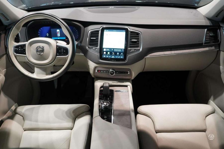 Melns Volvo XC90 2023 Viļņa, ar dzinēja tilpumu 1.97 L un nobraukumu 52 tūkst. km par 41900 €, foto 10 vietnē AUTOMOTO.COM.LV