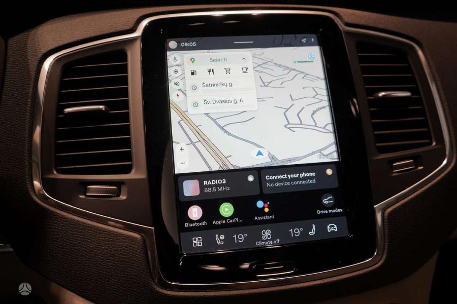 Melns Volvo XC90 2023 Viļņa, ar dzinēja tilpumu 1.97 L un nobraukumu 52 tūkst. km par 41900 €, foto 19 vietnē AUTOMOTO.COM.LV