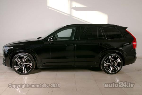 Melns Volvo XC90 2023 Pērnava, ar dzinēja tilpumu 2.00 L un nobraukumu 125 tūkst. km par 48990 €, foto 4 vietnē AUTOMOTO.COM.LV