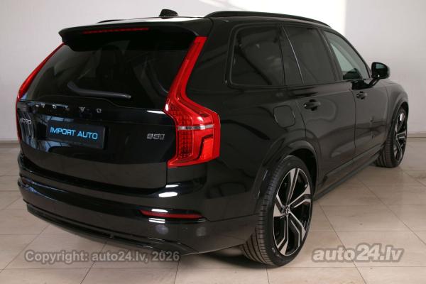 Melns Volvo XC90 2023 Pērnava, ar dzinēja tilpumu 2.00 L un nobraukumu 125 tūkst. km par 48990 €, foto 7 vietnē AUTOMOTO.COM.LV