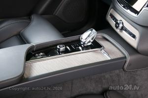 Черный Вольво ХС90 2023 в Пярну, объемом двигателя 2.00 л и пробегом 125 тыс. км за 48990 €, фото 22 на AUTOMOTO.COM.LV
