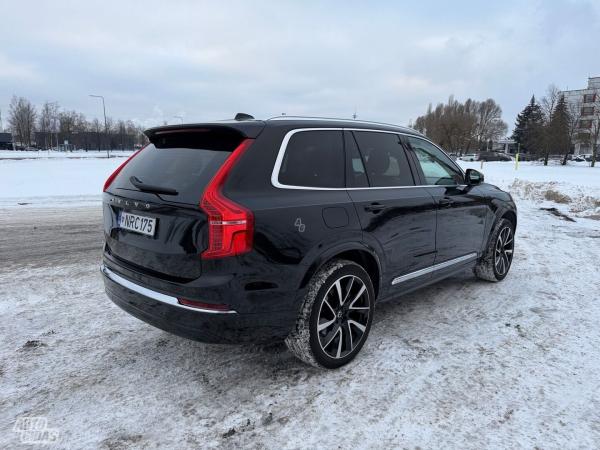 Black Volvo XC90 2024 in Kaunas, with an engine capacity of 2.00 L and mileage of 34 thousand km for 46500 €, photo 5 on AUTOMOTO.COM.LV