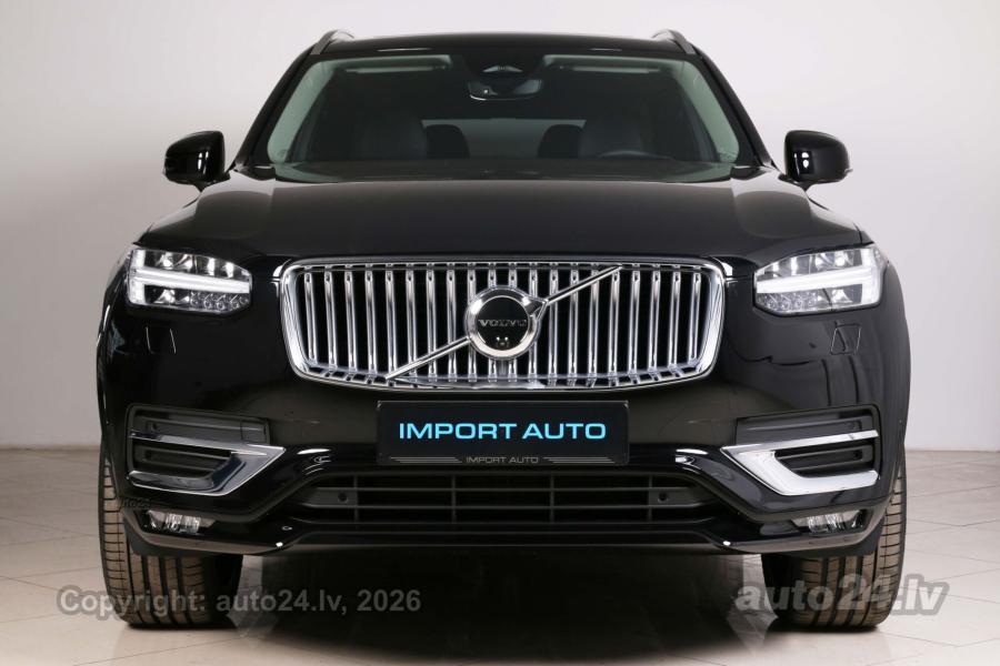 Melns Volvo XC90 2024 Tallina, ar dzinēja tilpumu 2.00 L un nobraukumu 5 tūkst. km par 79990 €, foto 4 vietnē AUTOMOTO.COM.LV