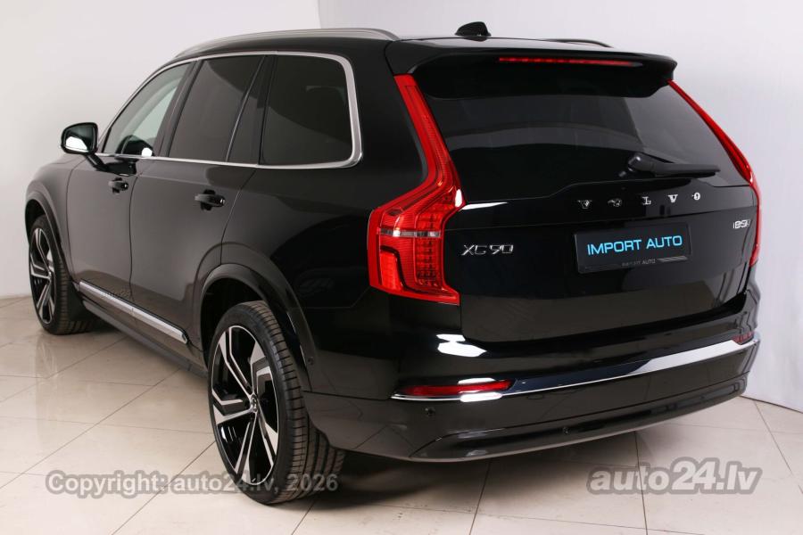Melns Volvo XC90 2024 Tallina, ar dzinēja tilpumu 2.00 L un nobraukumu 5 tūkst. km par 79990 €, foto 6 vietnē AUTOMOTO.COM.LV