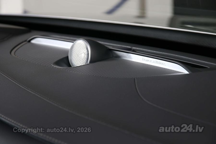 Melns Volvo XC90 2024 Tallina, ar dzinēja tilpumu 2.00 L un nobraukumu 5 tūkst. km par 79990 €, foto 8 vietnē AUTOMOTO.COM.LV