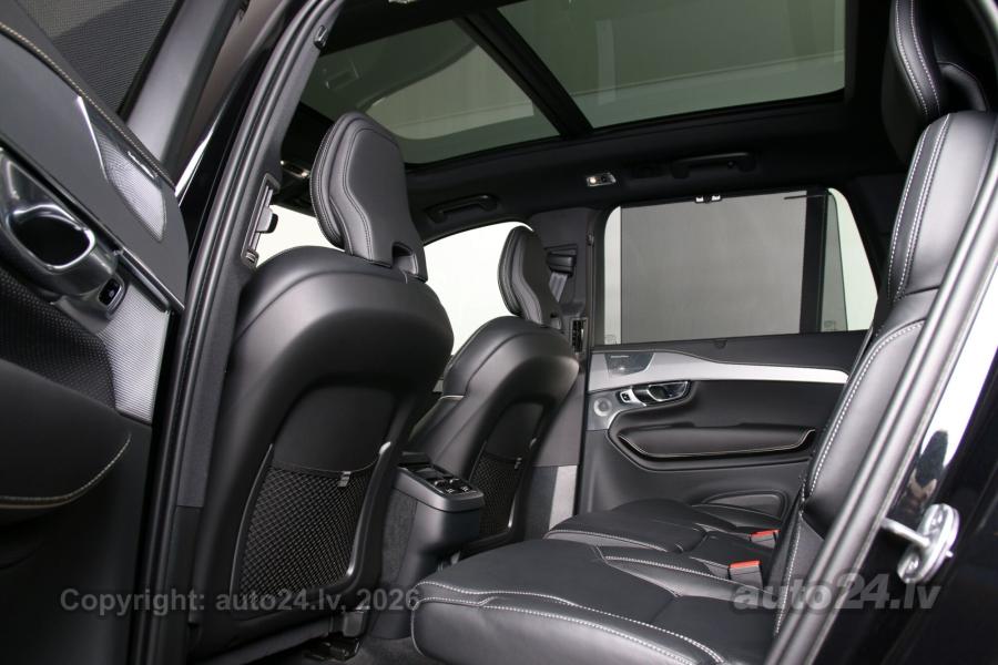 Melns Volvo XC90 2024 Tallina, ar dzinēja tilpumu 2.00 L un nobraukumu 5 tūkst. km par 79990 €, foto 12 vietnē AUTOMOTO.COM.LV