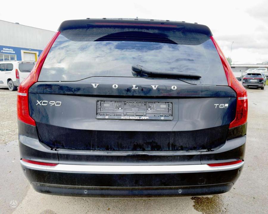 Melns Volvo XC90 2024 Šauļi, ar dzinēja tilpumu 1.97 L un nobraukumu 29 tūkst. km par 38950 €, foto 6 vietnē AUTOMOTO.COM.LV