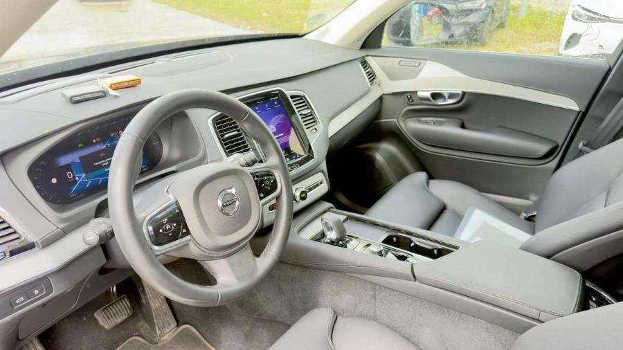 Melns Volvo XC90 2024 Šauļi, ar dzinēja tilpumu 1.97 L un nobraukumu 29 tūkst. km par 38950 €, foto 11 vietnē AUTOMOTO.COM.LV