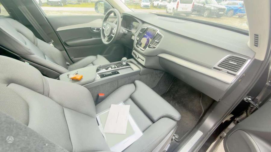 Melns Volvo XC90 2024 Šauļi, ar dzinēja tilpumu 1.97 L un nobraukumu 29 tūkst. km par 38950 €, foto 12 vietnē AUTOMOTO.COM.LV