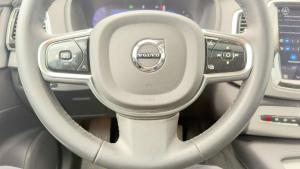 Melns Volvo XC90 2024 Šauļi, ar dzinēja tilpumu 1.97 L un nobraukumu 29 tūkst. km par 38950 €, foto 13 vietnē AUTOMOTO.COM.LV