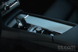 Melns Volvo XC90 2024 Rīga, ar dzinēja tilpumu 2.00 L un nobraukumu 58 tūkst. km par 49900 €, foto 14 vietnē AUTOMOTO.COM.LV