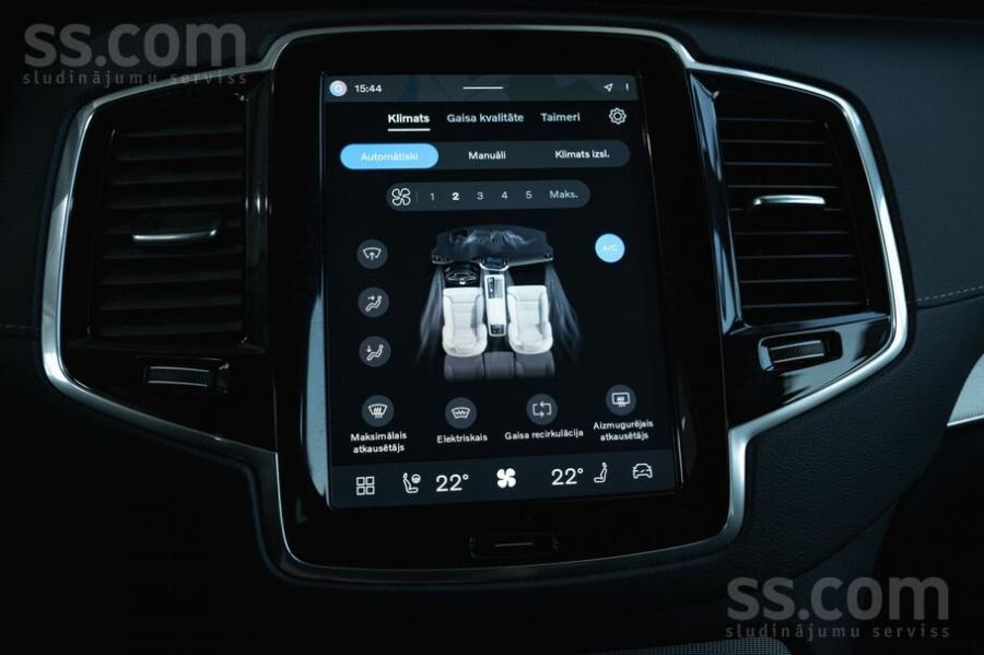 Melns Volvo XC90 2024 Rīga, ar dzinēja tilpumu 2.00 L un nobraukumu 58 tūkst. km par 49900 €, foto 21 vietnē AUTOMOTO.COM.LV