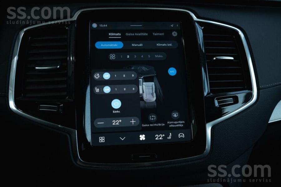 Melns Volvo XC90 2024 Rīga, ar dzinēja tilpumu 2.00 L un nobraukumu 58 tūkst. km par 49900 €, foto 22 vietnē AUTOMOTO.COM.LV