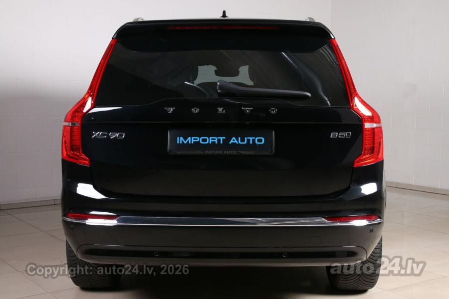 Melns Volvo XC90 2024 Pērnava, ar dzinēja tilpumu 2.00 L un nobraukumu 39 tūkst. km par 62890 €, foto 8 vietnē AUTOMOTO.COM.LV