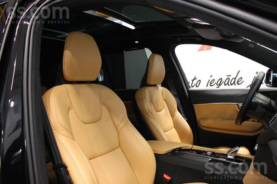 Black Volvo XC90 2024 in Riga, with an engine capacity of 2.00 L and mileage of 34 thousand km for 52000 €, photo 23 on AUTOMOTO.COM.LV