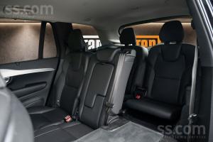 Black Volvo XC90 2024 in Riga, with an engine capacity of 2.00 L and mileage of 47 thousand km for 48500 €, photo 7 on AUTOMOTO.COM.LV