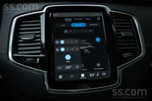 Black Volvo XC90 2024 in Riga, with an engine capacity of 2.00 L and mileage of 47 thousand km for 48500 €, photo 25 on AUTOMOTO.COM.LV