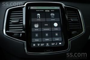 Black Volvo XC90 2024 in Riga, with an engine capacity of 2.00 L and mileage of 47 thousand km for 48500 €, photo 28 on AUTOMOTO.COM.LV