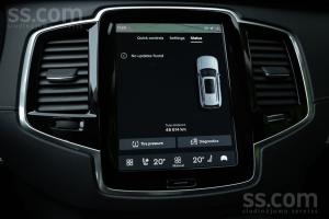 Black Volvo XC90 2024 in Riga, with an engine capacity of 2.00 L and mileage of 47 thousand km for 48500 €, photo 29 on AUTOMOTO.COM.LV