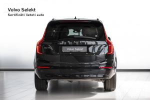 Black Volvo XC90 2025 in Riga, with an engine capacity of 2.00 L and mileage of 3 thousand km for 69990 €, photo 5 on AUTOMOTO.COM.LV