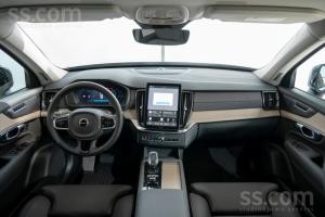 Black Volvo XC90 2025 in Riga, with an engine capacity of 2.00 L and mileage of 3 thousand km for 69990 €, photo 6 on AUTOMOTO.COM.LV