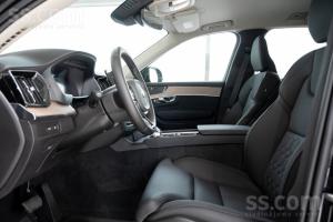 Black Volvo XC90 2025 in Riga, with an engine capacity of 2.00 L and mileage of 3 thousand km for 69990 €, photo 8 on AUTOMOTO.COM.LV