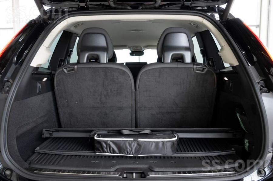 Black Volvo XC90 2025 in Riga, with an engine capacity of 2.00 L and mileage of 3 thousand km for 69990 €, photo 16 on AUTOMOTO.COM.LV