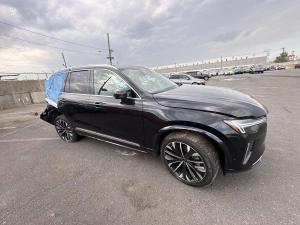 Melns Volvo XC90 2025 Šakiai, ar dzinēja tilpumu 1.97 L un nobraukumu 16 tūkst. km par 32000 €, foto 3 vietnē AUTOMOTO.COM.LV