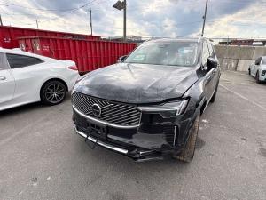 Melns Volvo XC90 2025 Šakiai, ar dzinēja tilpumu 1.97 L un nobraukumu 16 tūkst. km par 32000 €, foto 4 vietnē AUTOMOTO.COM.LV
