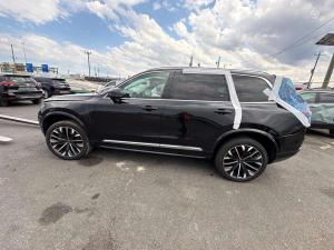 Melns Volvo XC90 2025 Šakiai, ar dzinēja tilpumu 1.97 L un nobraukumu 16 tūkst. km par 32000 €, foto 5 vietnē AUTOMOTO.COM.LV