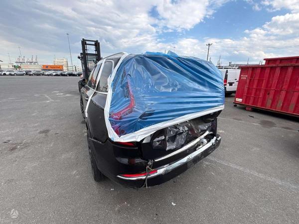Черный Вольво ХС90 2025 в Шакяй, объемом двигателя 1.97 л и пробегом 16 тыс. км за 32000 €, фото 5 на AUTOMOTO.COM.LV