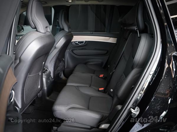 Melns Volvo XC90 2025 Tallina, ar dzinēja tilpumu 2.00 L un nobraukumu 31 tūkst. km par 69900 €, foto 9 vietnē AUTOMOTO.COM.LV