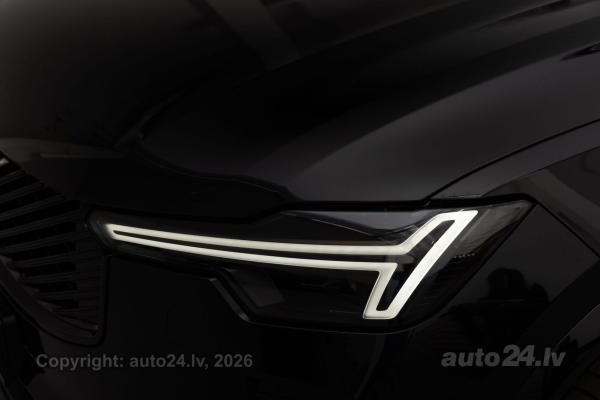 Melns Volvo XC90 2025 Tallina, ar dzinēja tilpumu 0.00 L un nobraukumu 6 tūkst. km par 73900 €, foto 8 vietnē AUTOMOTO.COM.LV