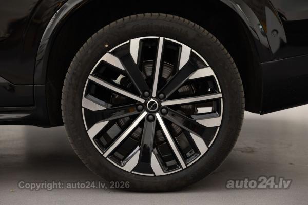 Melns Volvo XC90 2025 Tallina, ar dzinēja tilpumu 0.00 L un nobraukumu 6 tūkst. km par 73900 €, foto 10 vietnē AUTOMOTO.COM.LV