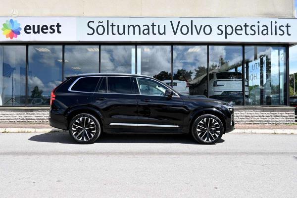 Melns Volvo XC90 2025 Tallina, ar dzinēja tilpumu 0.00 L un nobraukumu 22 tūkst. km par 77990 €, foto 7 vietnē AUTOMOTO.COM.LV